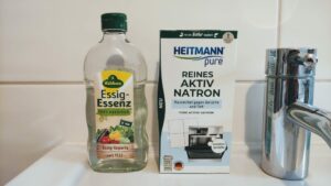 Reinigen und putzen mit Essig (+ weitere Anwendungen im Haushalt)